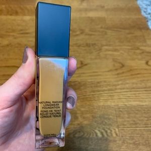 NARS | Makeup | Nars Natural Radiant Longwear Foundation Moorea | Poshmark